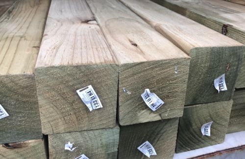 TREATED PINE H4 90x90mm POSTS